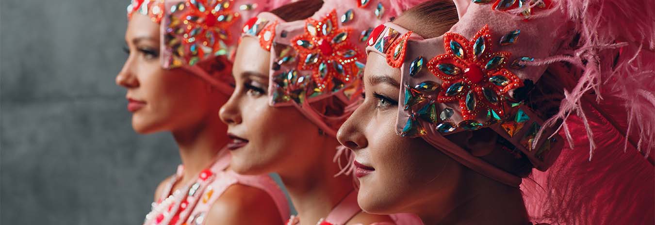 What is a Cabaret and What Can You Expect?