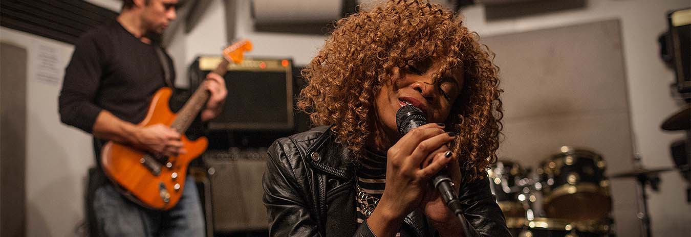 R&B Concerts 2022: Top 5 You Don't Want to Miss